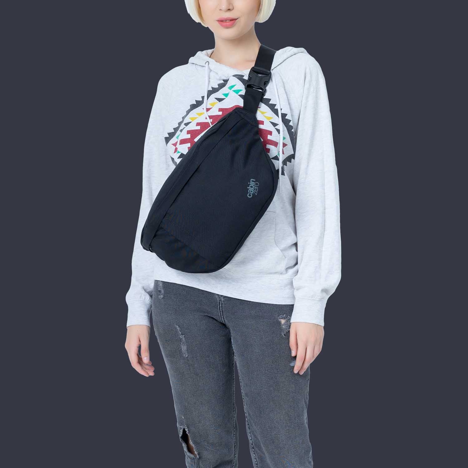 Hustle Bum Bag - 8L Absolute Black | CABINZERO